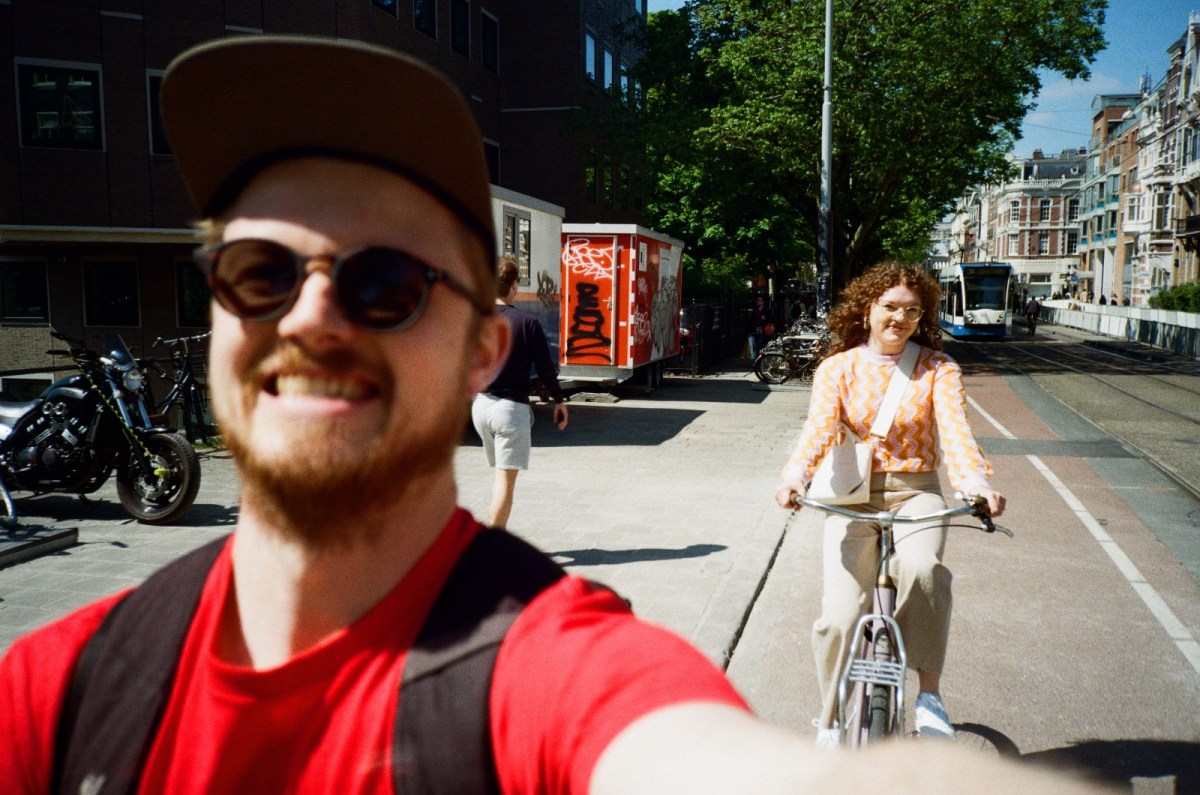 About – PEN & BULB